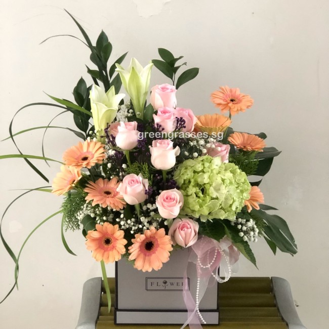 BX16025 Assorted Flowers in Square Gift Box