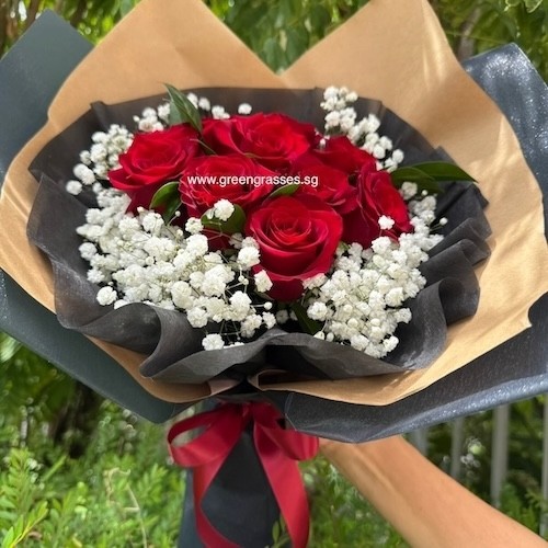 HB09207 BOQ-9 or 10 Kenya Red Roses